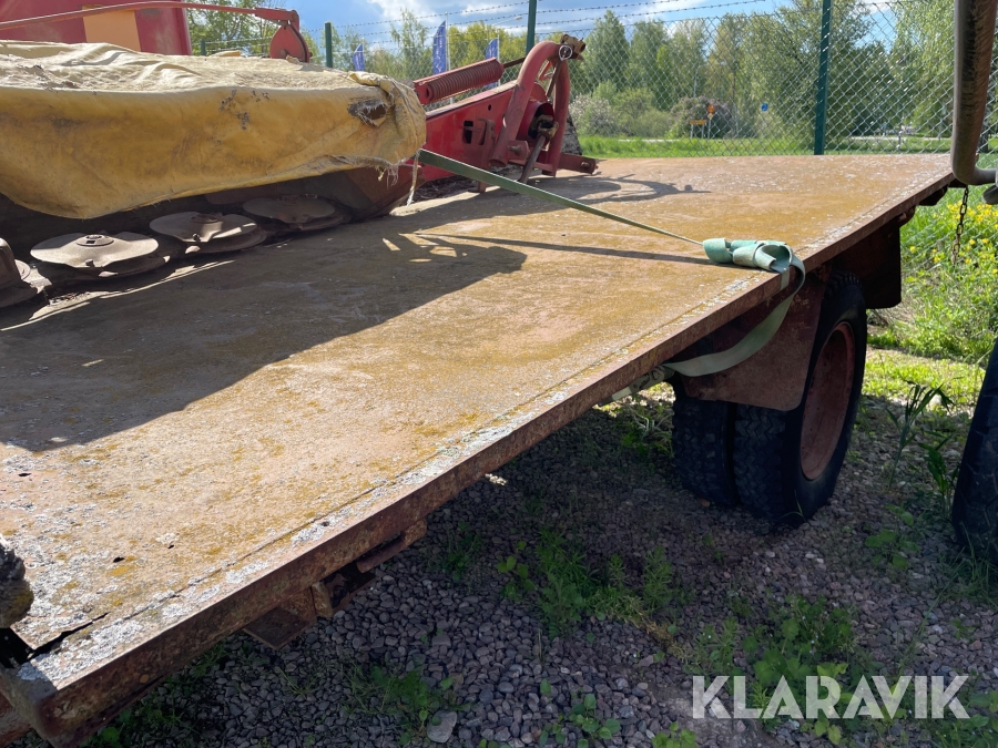 Traktorvagn och rotoslåtter Taarup 204, Linköping, Klaravi
