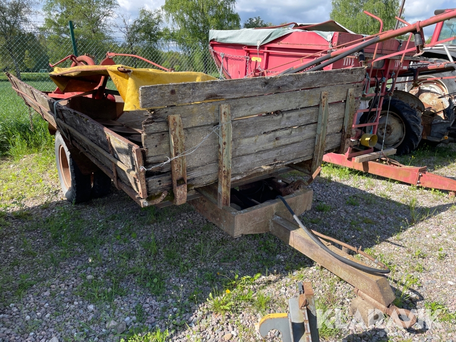 Traktorvagn och rotoslåtter Taarup 204, Linköping, Klaravi