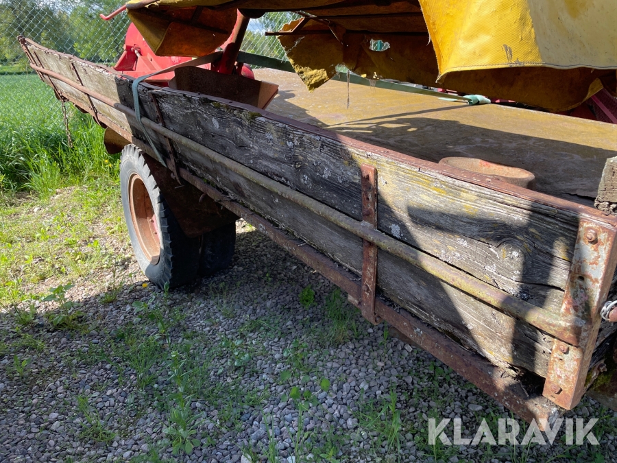 Traktorvagn och rotoslåtter Taarup 204, Linköping, Klaravi