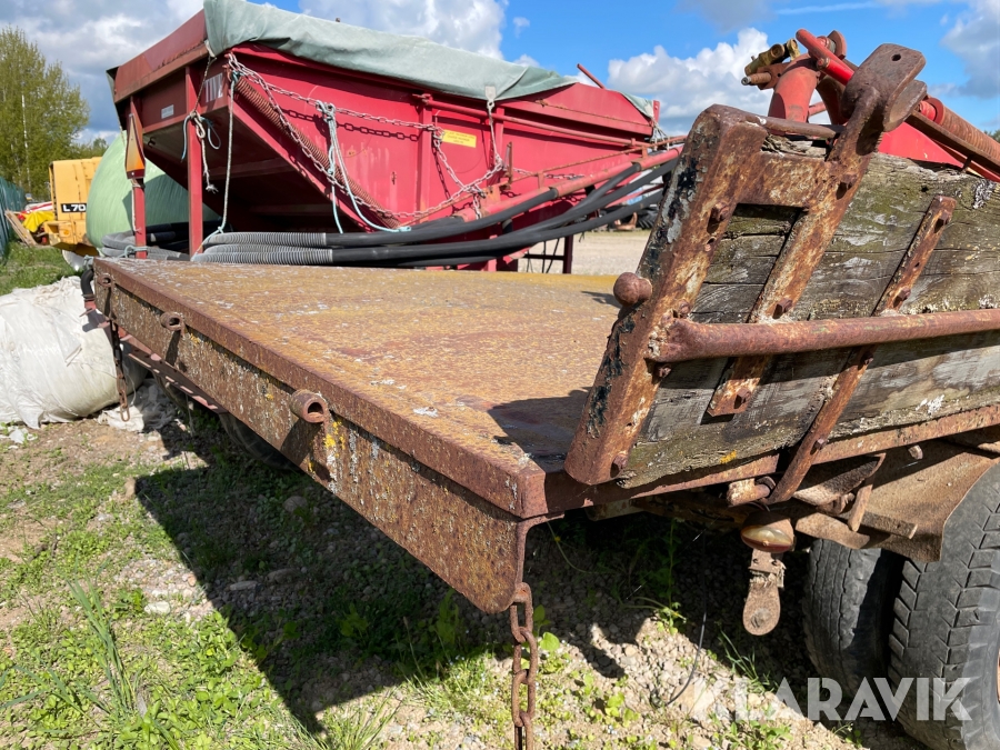 Traktorvagn och rotoslåtter Taarup 204, Linköping, Klaravi