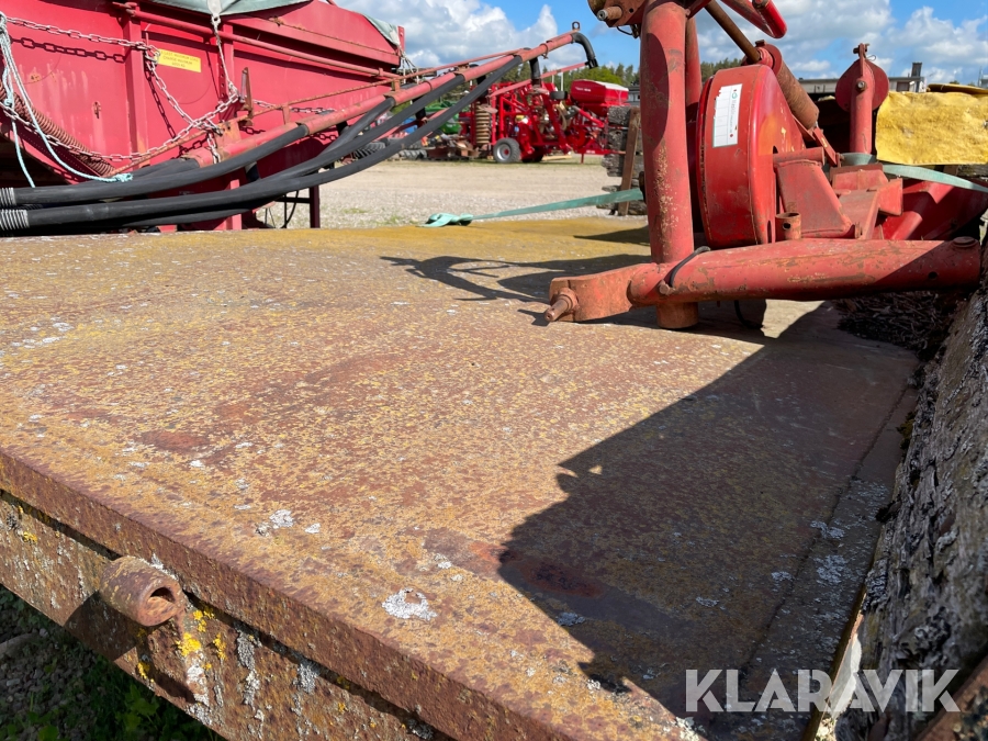 Traktorvagn och rotoslåtter Taarup 204, Linköping, Klaravi
