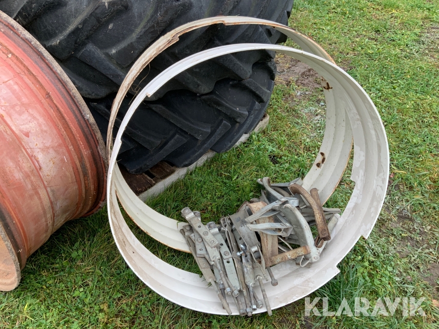 Klaravik Auktioner | Dubbelmontage 18,4-38