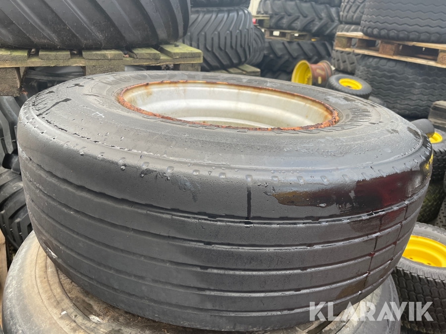 Klaravik Auktioner | Däck Good Year 385/65R22,5 marathon LHT