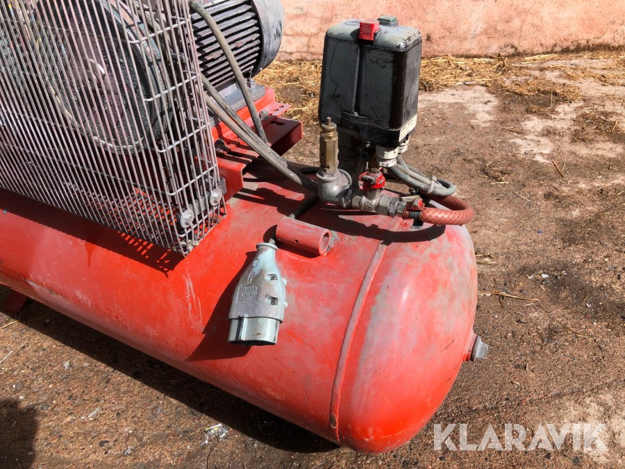 Klaravik Auktioner | Kompressor Greiff tryckluft