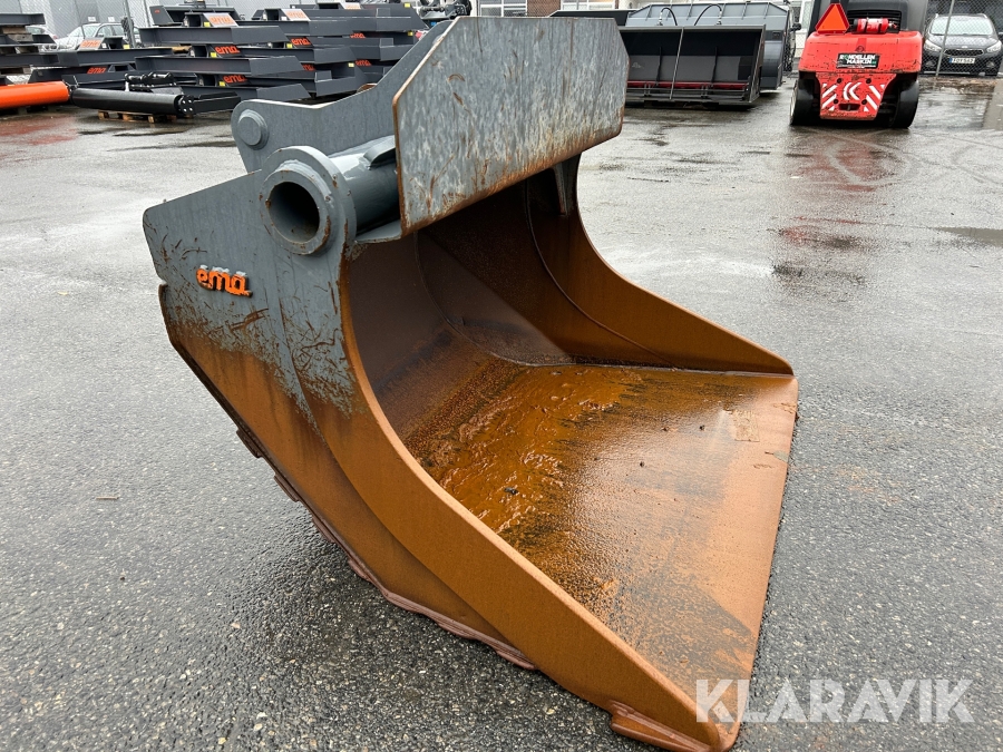 Planerskopa EMA P-bucket 2000L S80, Mark, Klaravik auktioner
