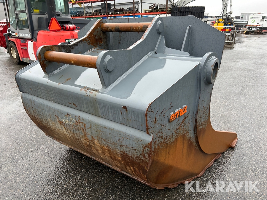 Planerskopa EMA P-bucket 2000L S80, Mark, Klaravik auktioner