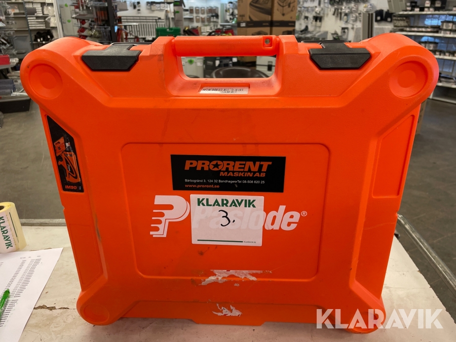 Klaravik Auktioner | Spikpistol Paslode IM90 gas/batteridrive