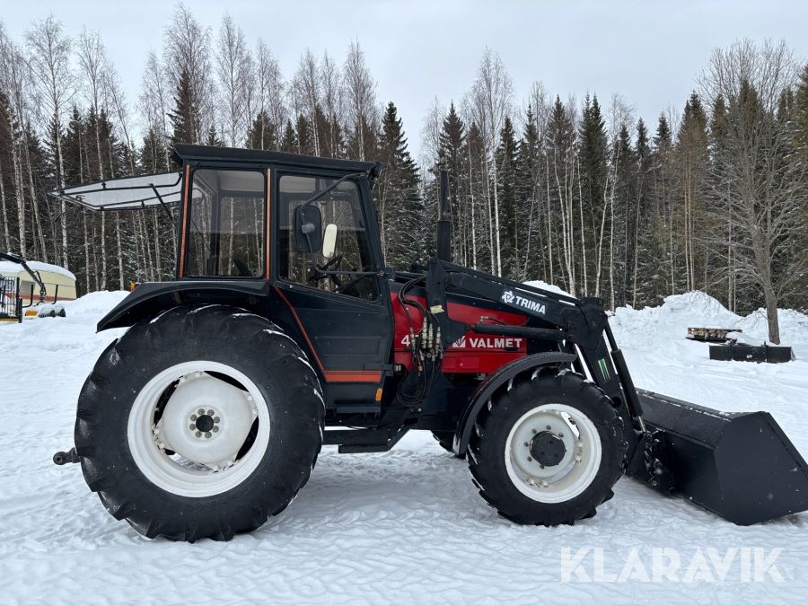 Traktor Valmet 455, Strömsund, Klaravik auktioner