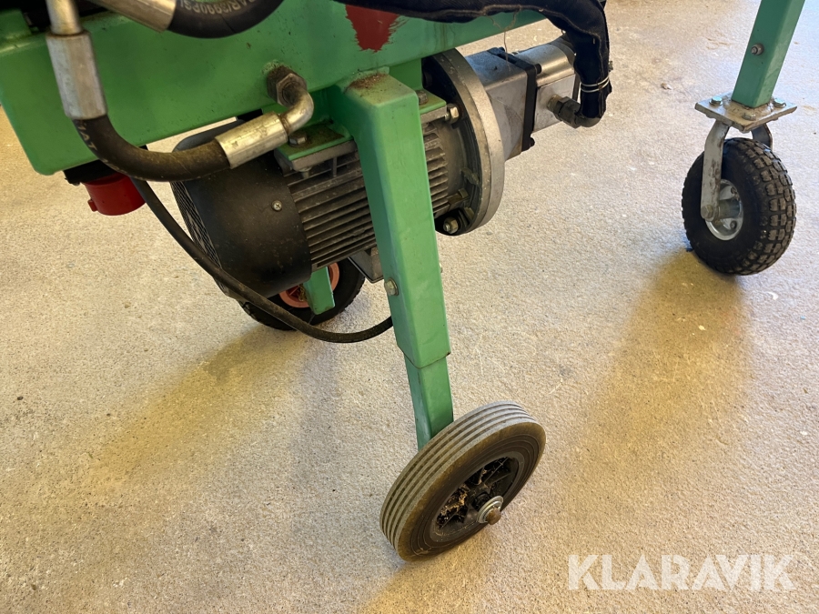 Vedklyv Kellfri HK777, Tranås, Klaravik auktioner