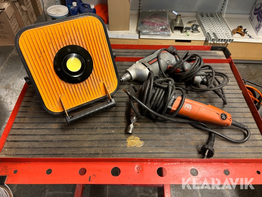 Sladdrivna handmaskiner och batteridriven bygglampa Kress, F