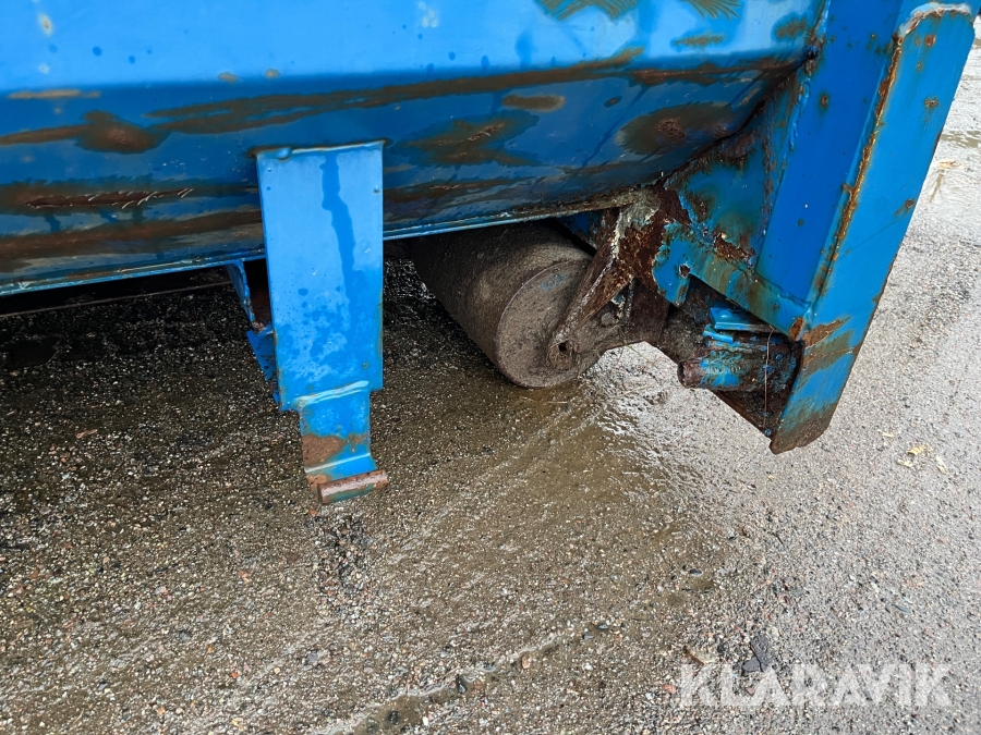 Lastväxlarcontainer 22m3, Kinda, Klaravik auktioner