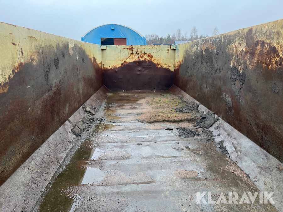 Lastväxlarcontainer 22m3, Kinda, Klaravik auktioner