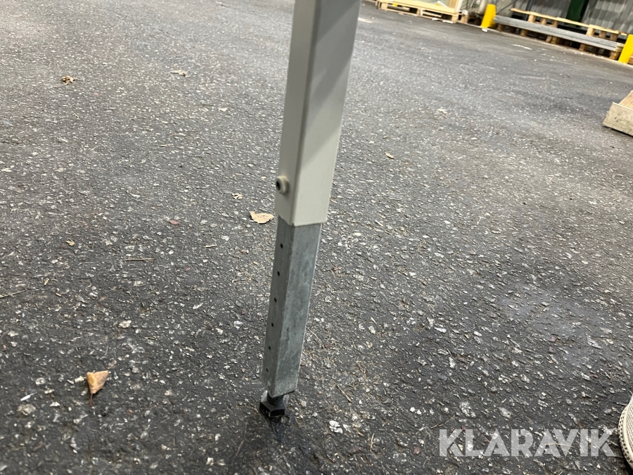 Diskbänk, Järfälla, Klaravik auktioner