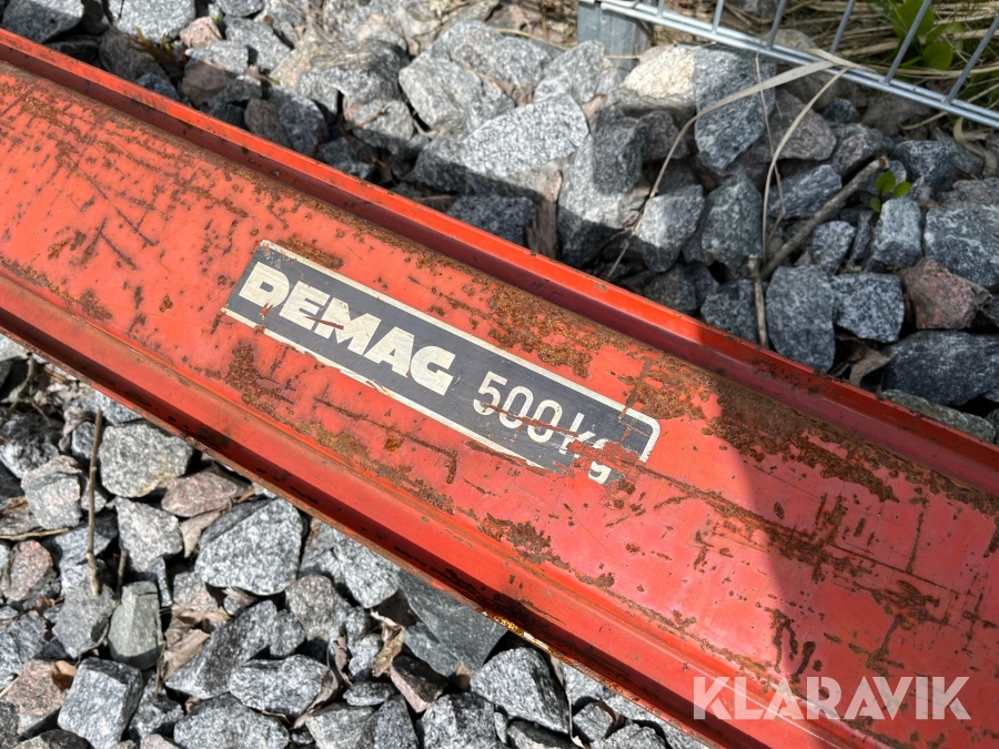 Traversbalk, Sigtuna, Klaravik auktioner