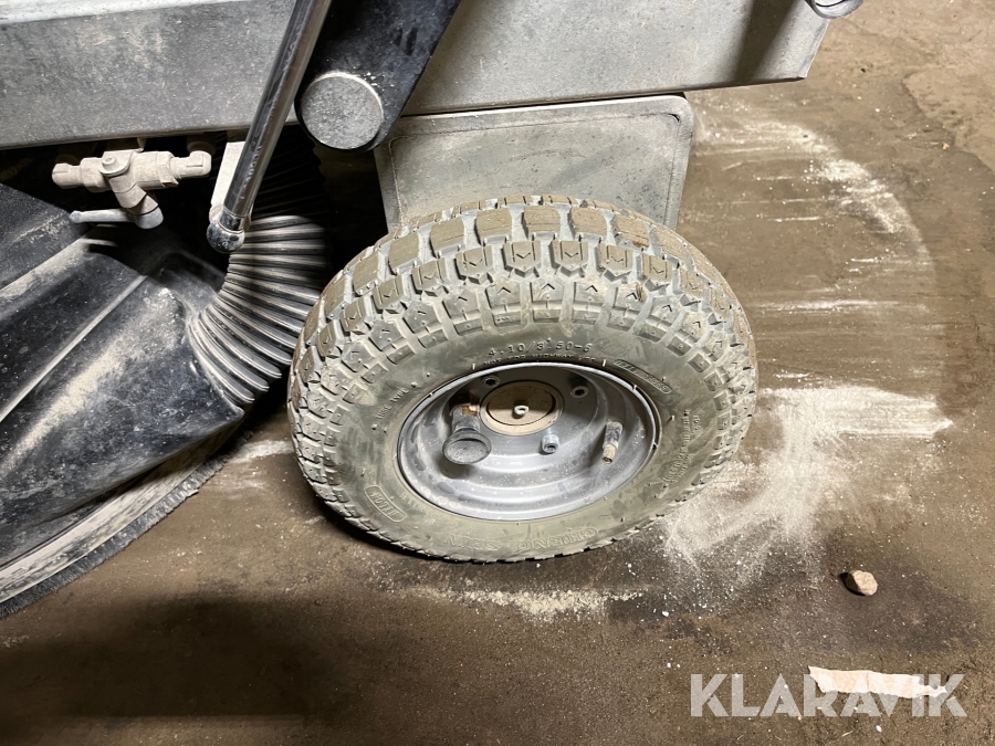 Golvslip HTC 800 RX, Ljungby, Klaravik auktioner