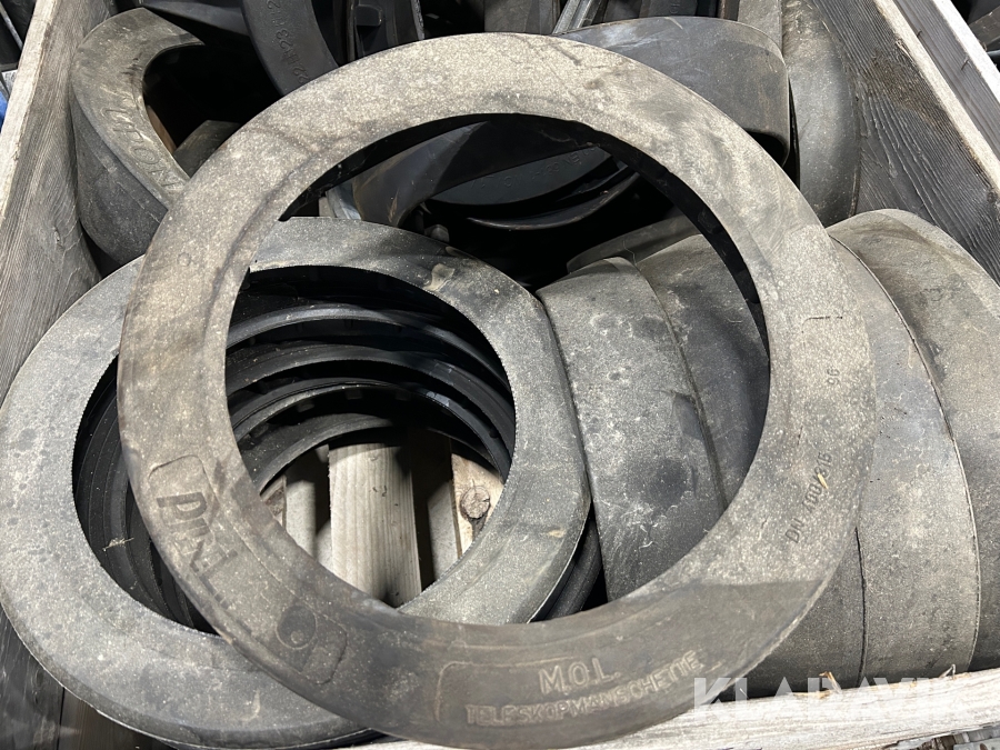 Rör Manschetter + övrigt vvs material., Gävle, Klaravik aukt