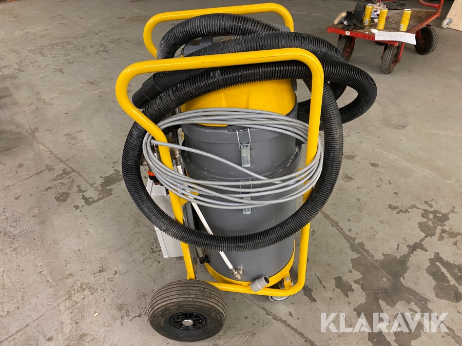 Klaravik Auktioner | Återcirkulerande vattendammsugare RONDA 370 Wet ...