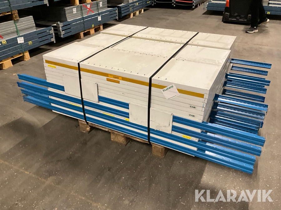 Hyllställ EAB, Eskilstuna, Klaravik auktioner