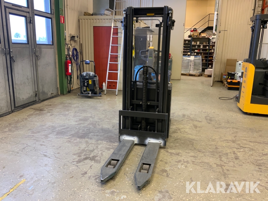 Staplare Atlet PSP160, Skövde, Klaravik auktioner