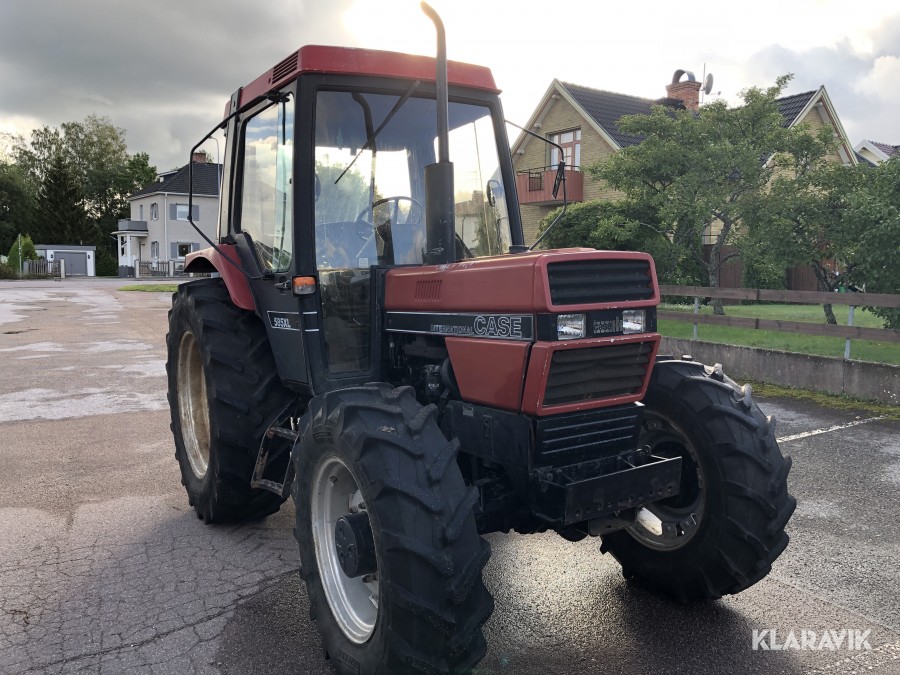 Traktor Case 585xl