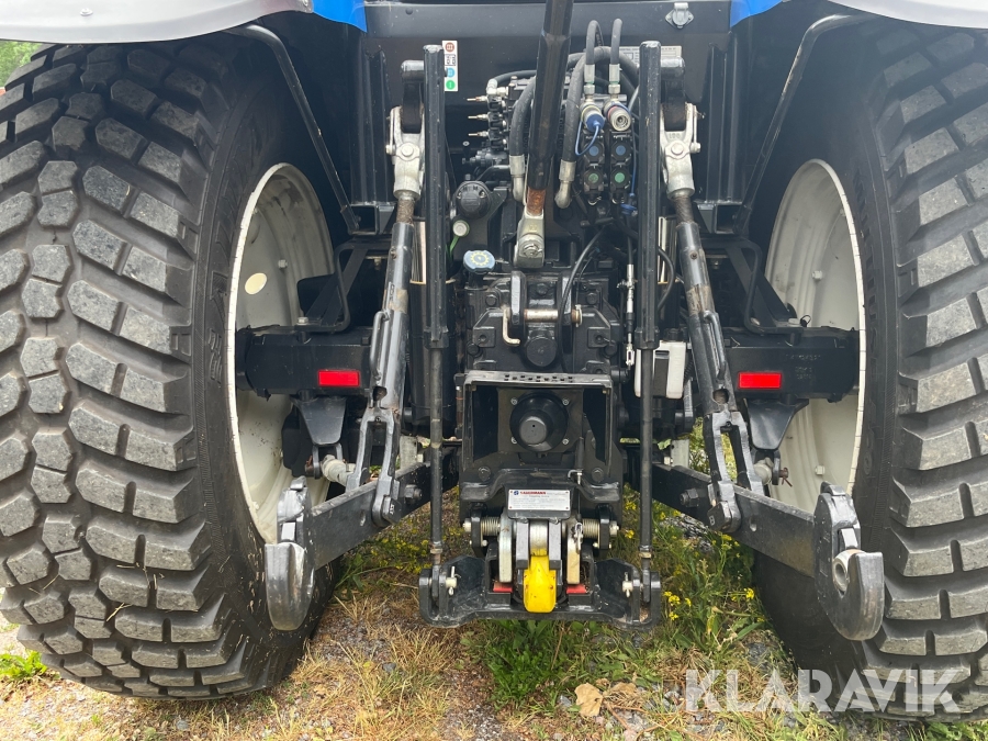 Traktor New Holland T6 140, Norrtälje, Klaravik auktioner