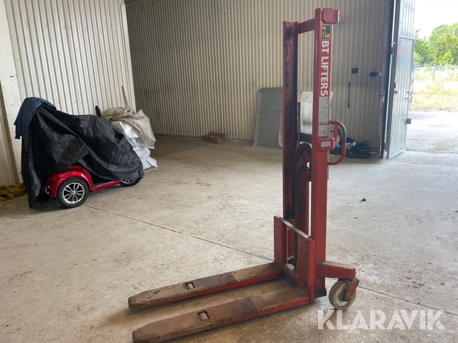 Pallyft BT, Knivsta, Klaravik auktioner