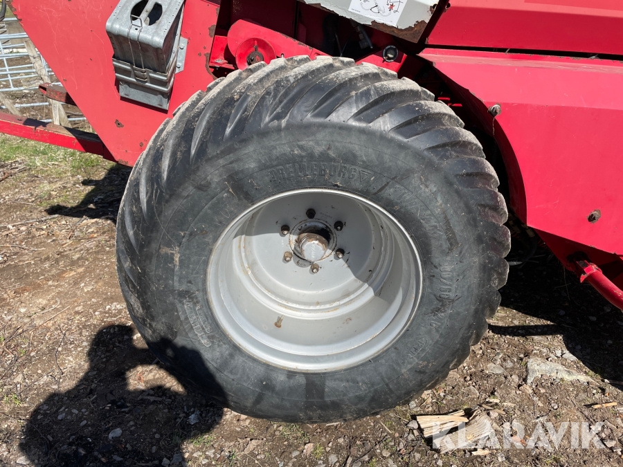 Balpress Welger RP220 Profi, Eksjö, Klaravik auktioner