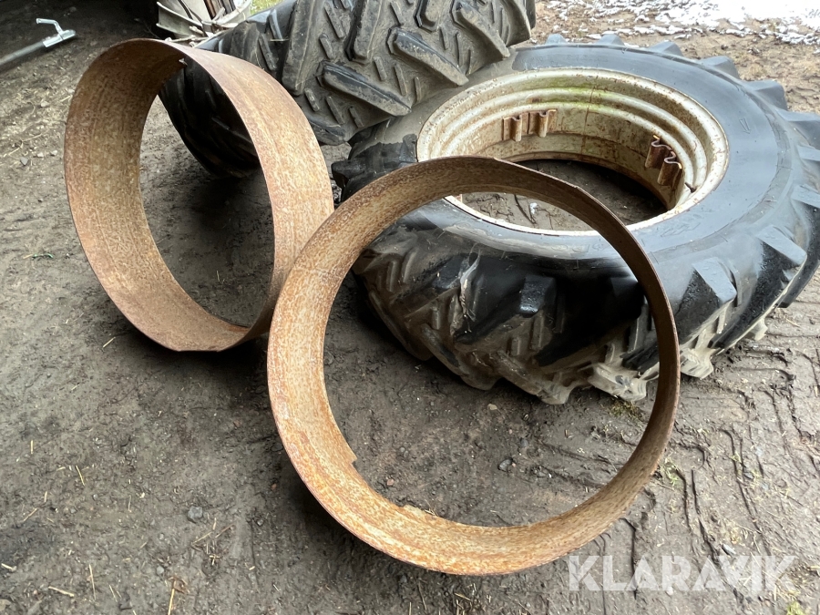 Dubbelmontage Kléber 16.9R34, Gislaved, Klaravik auktioner