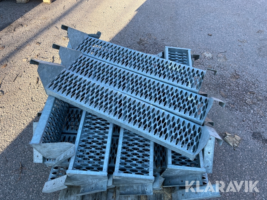 Trappsteg, Köping, Klaravik auktioner