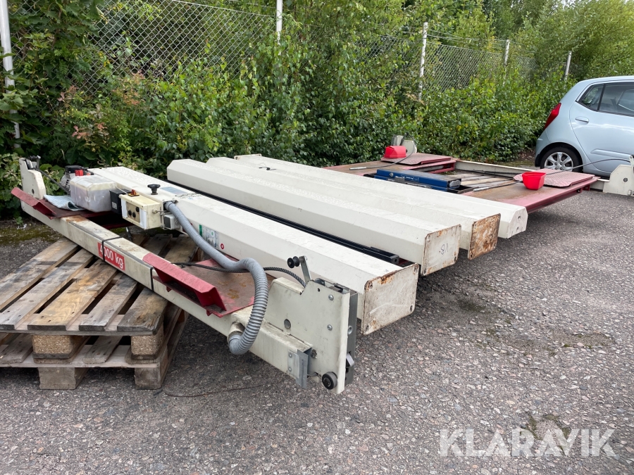 Fyrpelarlyft Stertil Koni ST-4040, Karlskrona, Klaravik aukt