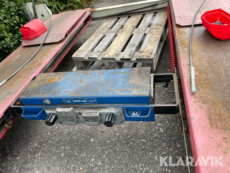 Fyrpelarlyft Stertil Koni ST-4040, Karlskrona, Klaravik aukt