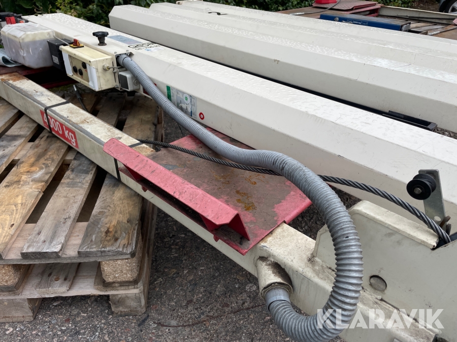Fyrpelarlyft Stertil Koni ST-4040, Karlskrona, Klaravik aukt