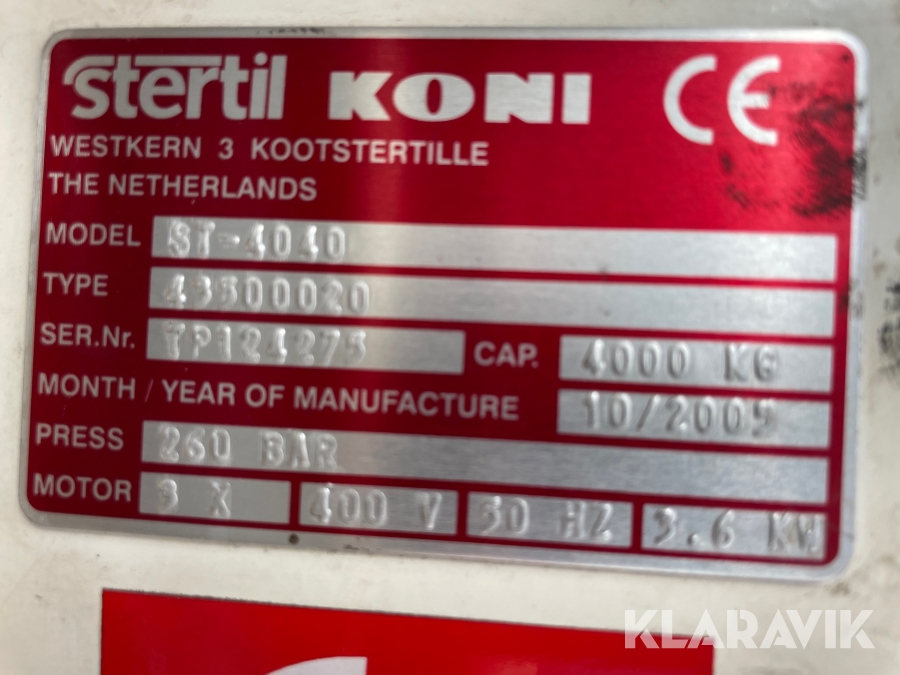 Fyrpelarlyft Stertil Koni ST-4040, Karlskrona, Klaravik aukt