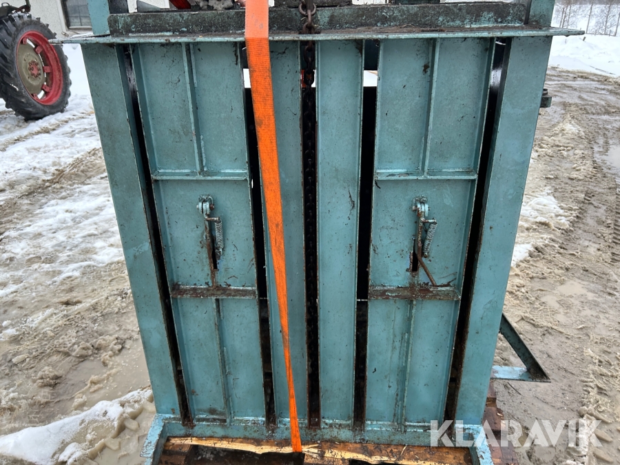 Plastpress SP12C, Örnsköldsvik, Klaravik auktioner