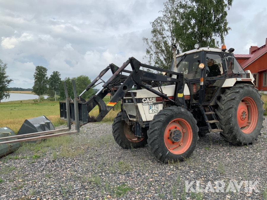 Traktor med lastare Case 1694