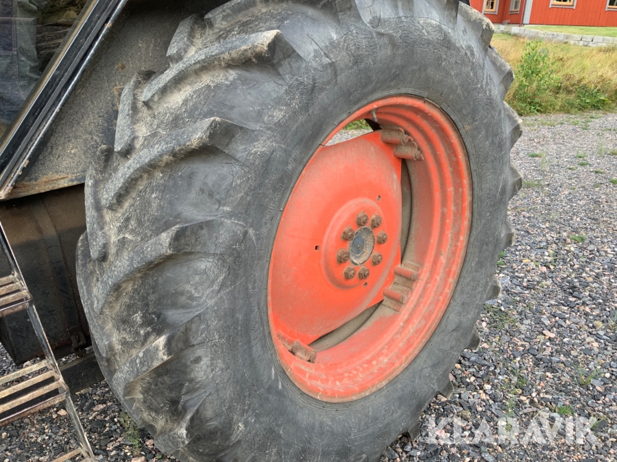 Traktor med lastare Case 1694