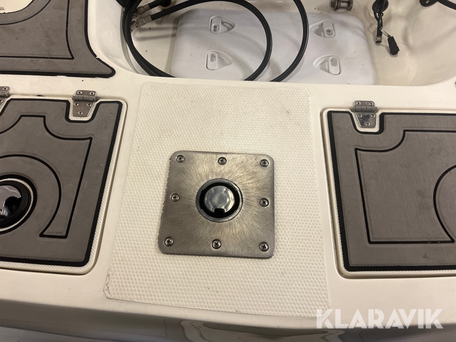 Sportfiskebåt Larson FX 2020, Essunga, Klaravik auktioner