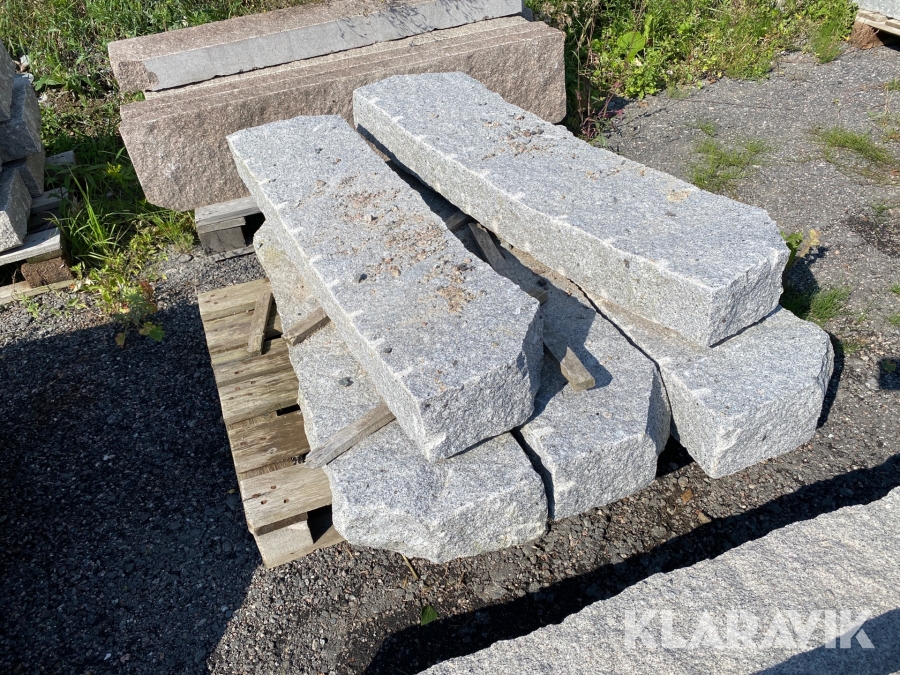 Granitblock ca 120 m