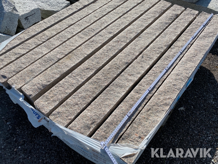 Granitblock ca 120 m