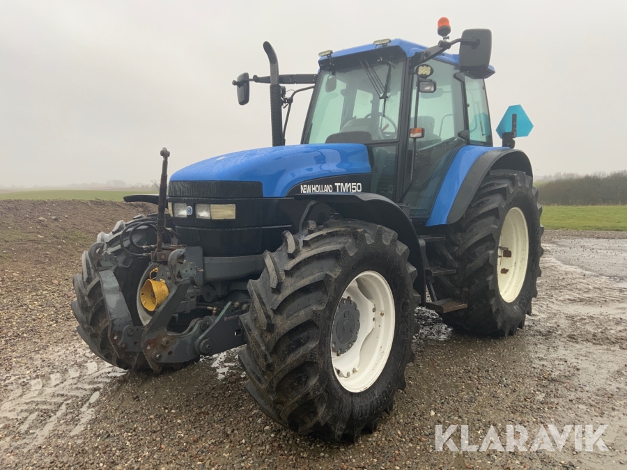 Traktor New Holland TM150, Skurup, Klaravik auktioner