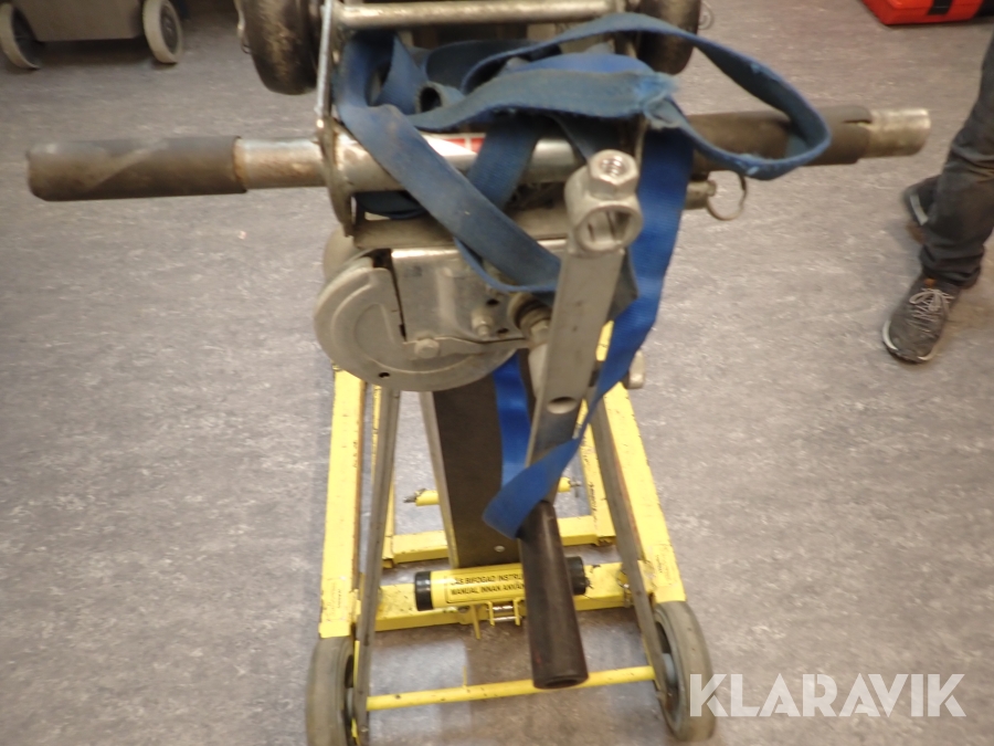 Materiallyft Sumner 2210, Jönköping, Klaravik auktioner