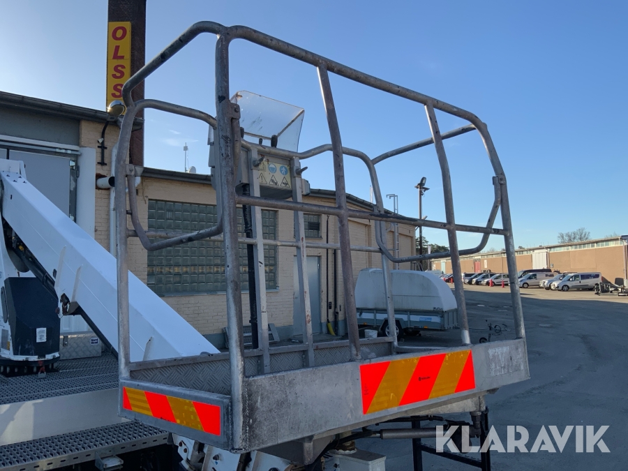 Liftbil Nissan Cabstar 35.11, Skövde, Klaravik auktioner