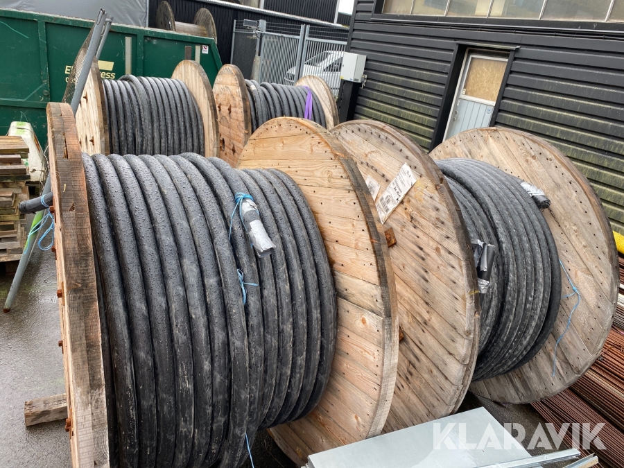 Elkabel 335 m AXQJ 0,6/1kV 4x240/72, Halmstad, Klaravik aukt