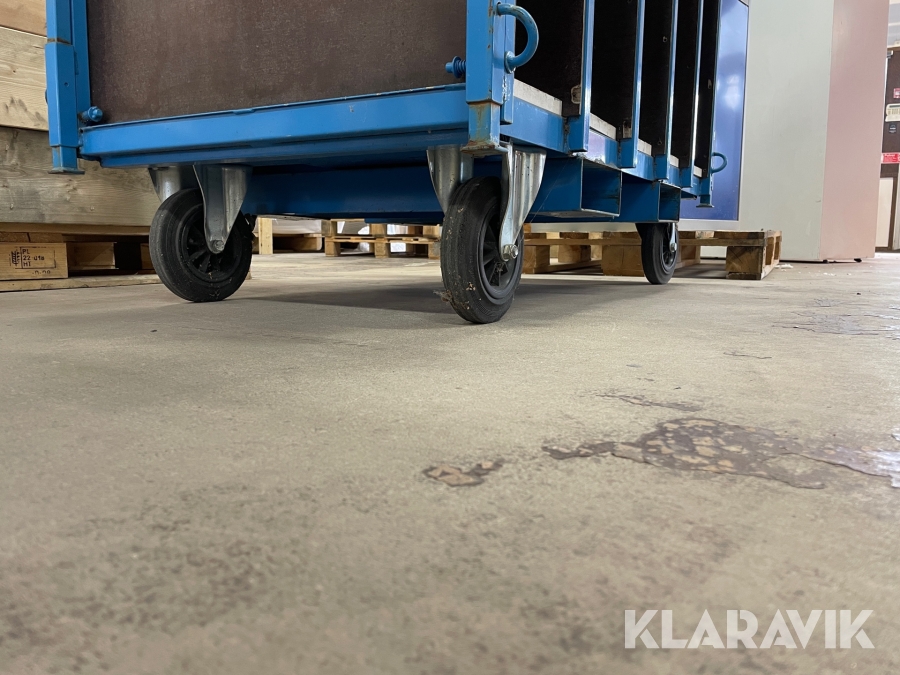 Materialställ, Kil, Klaravik auktioner