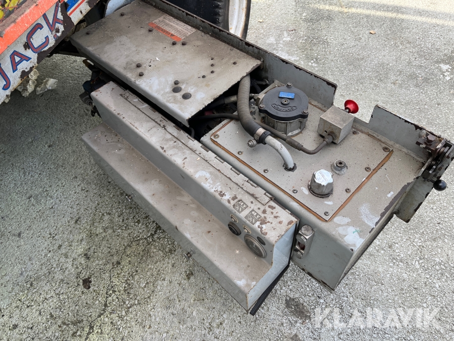 Saxlift SkyJack SJ III 6832E, Bromölla, Klaravik auktioner