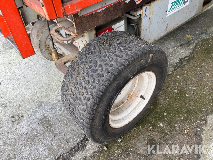 Saxlift SkyJack SJ III 6832E, Bromölla, Klaravik auktioner