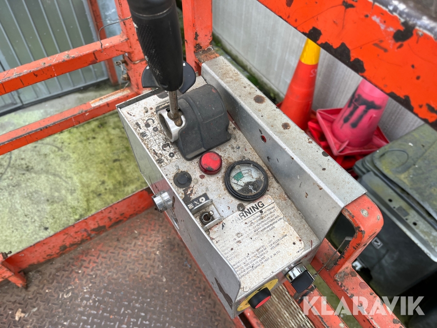 Saxlift SkyJack SJ III 6832E, Bromölla, Klaravik auktioner