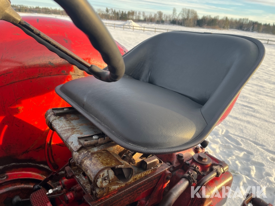 Veterantraktor Volvo 470 Bison, Vänersborg, Klaravik auktion