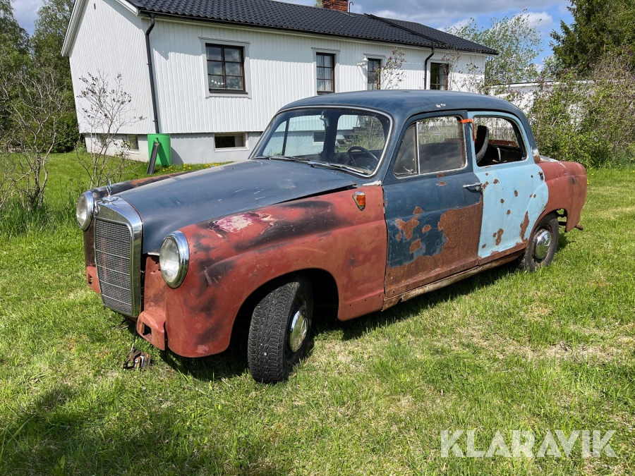 Veteranbil Mercedes-Benz 180, Sandviken, Klaravik auktioner