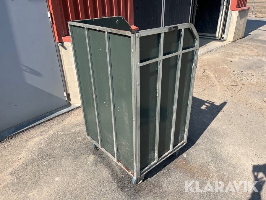 Plastpress, Salem, Klaravik auktioner